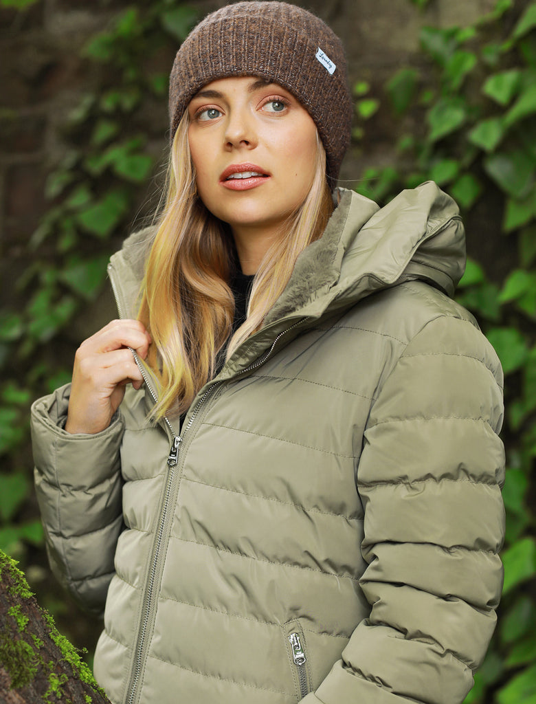 Quince Quilted Puffer Jacket with Extendable Hood in Mermaid Khaki - T ...